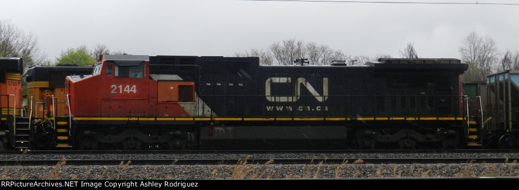 CN 2144